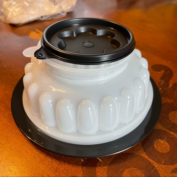 Tupperware | Kitchen | Tupperware Mini Jello Mold | Poshmark